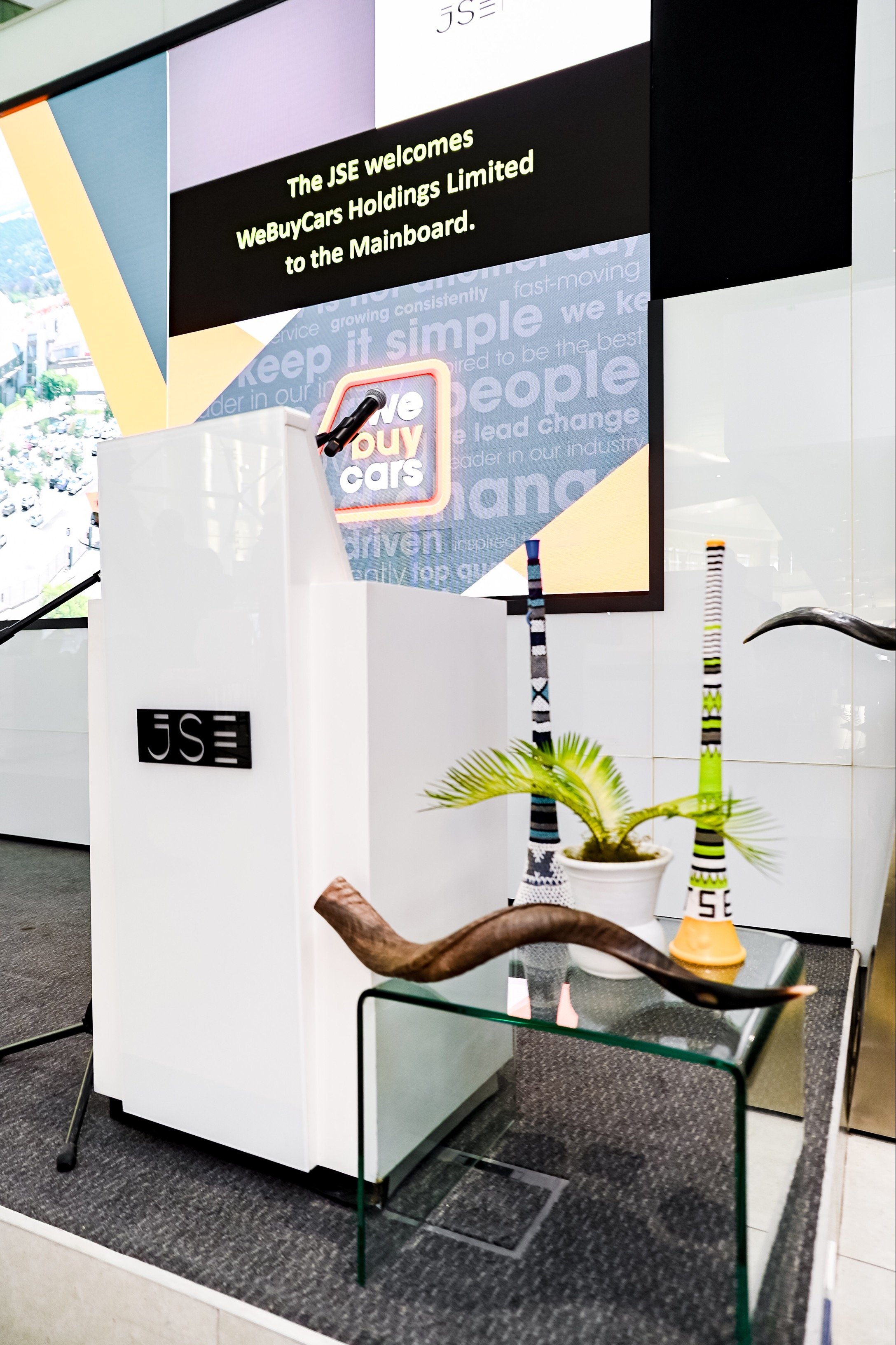 WeBuyCars Lists on JSE Main Board